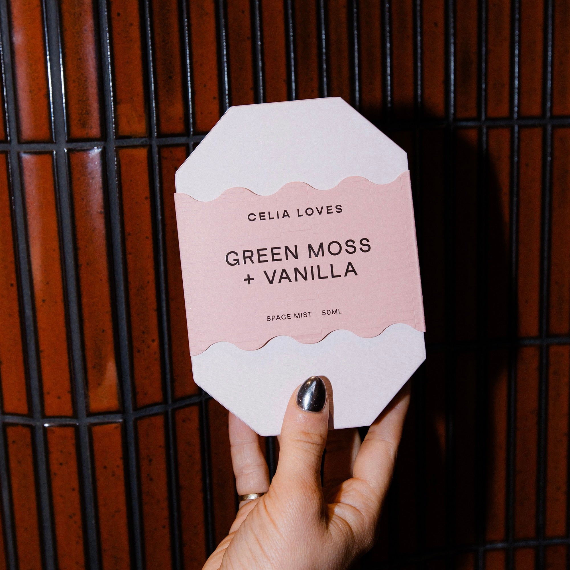 Green Moss & Vanilla - Room Spray 50ml – Celia Loves